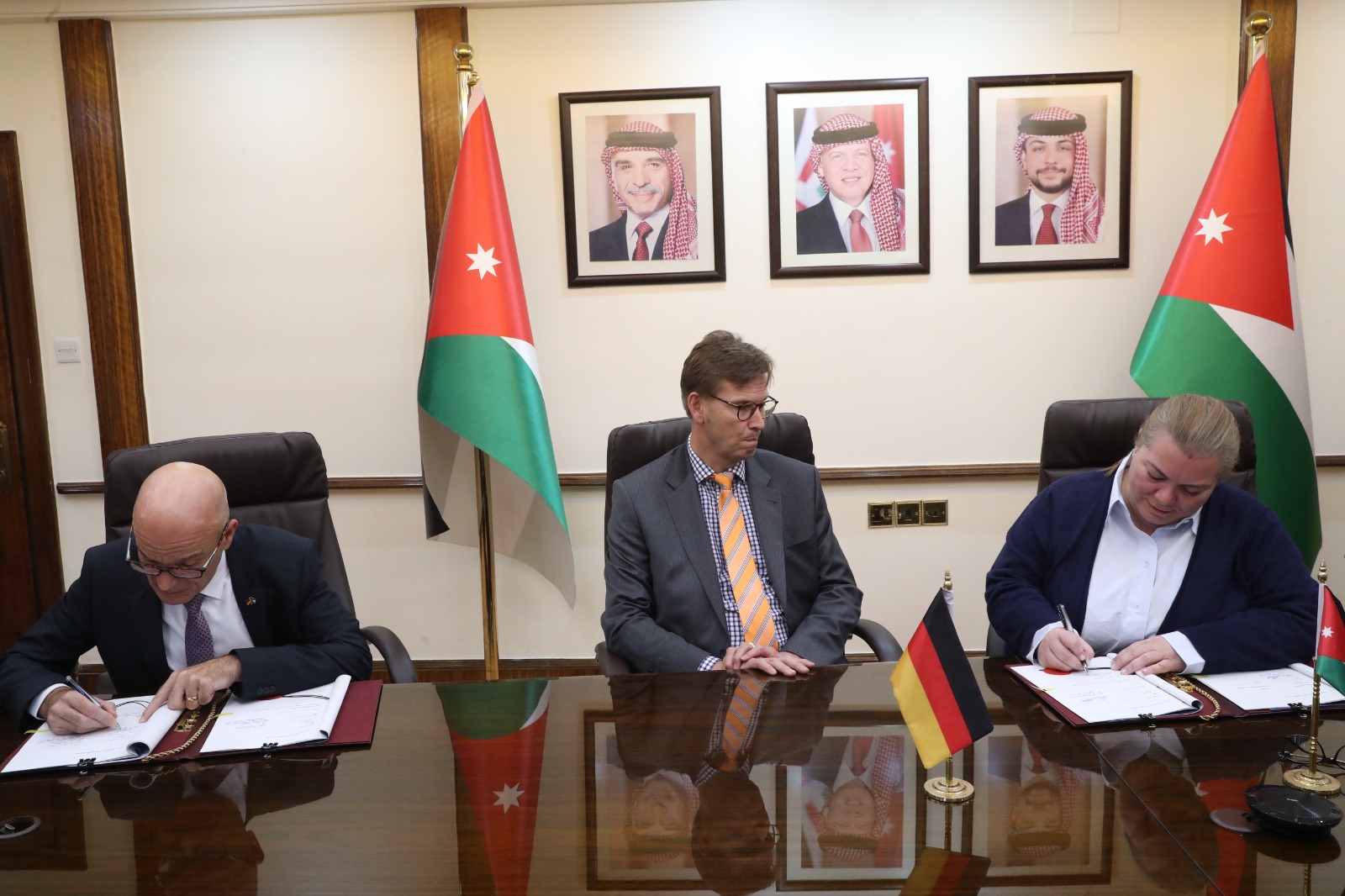 Jordan, Germany sign 22.4-million-euro agreement to support refugee ...
