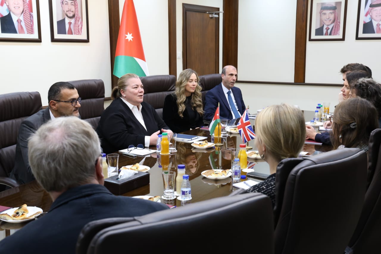 MoPIC Minister meets with a delegation from the International ...